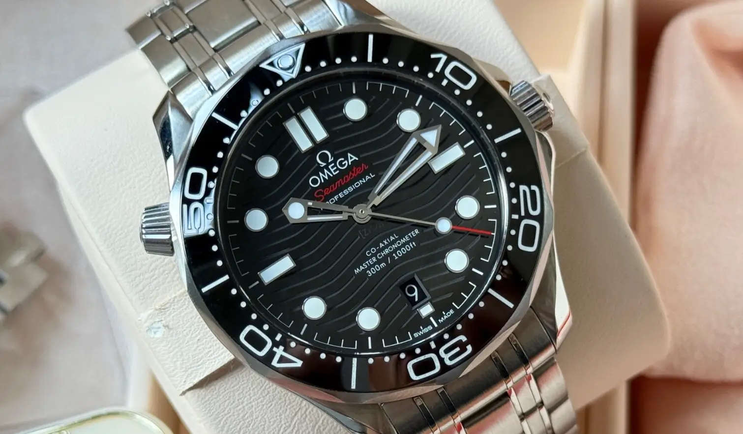 top 10 luxury watches for men in 2025